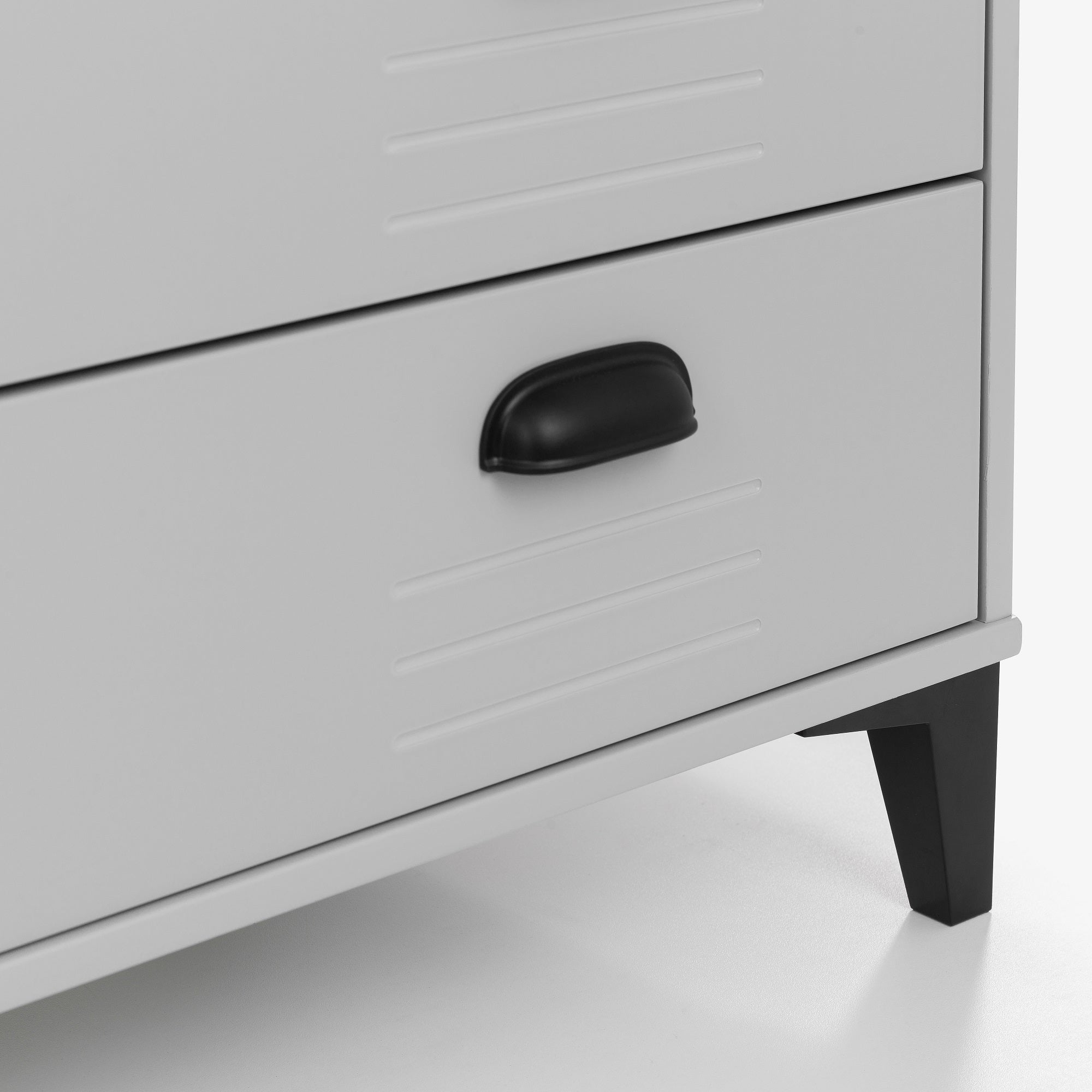 Lakers Locker 4 Drawer Chest – Julian Bowen
